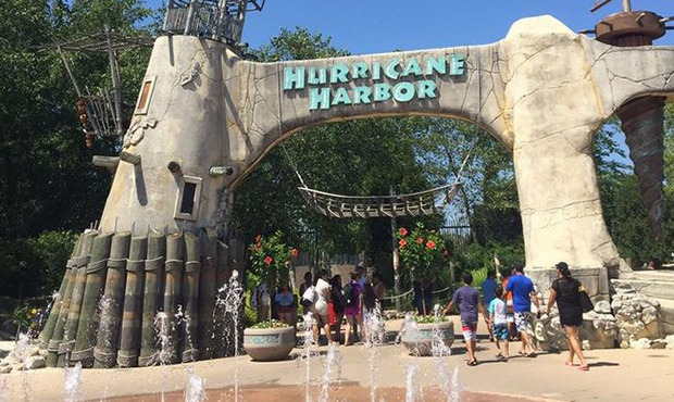 Six Flags Hurricane Harbor Phoenix to hire 500 for 2019 season