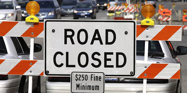 Traffic advisories on Phoenix-area freeways this weekend