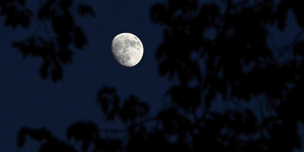 Scientists exploring possible link between supermoon, earthquakes