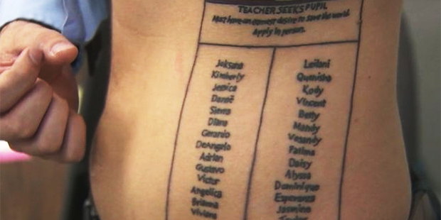 Arizona high school teacher gets tattoo to encourage students