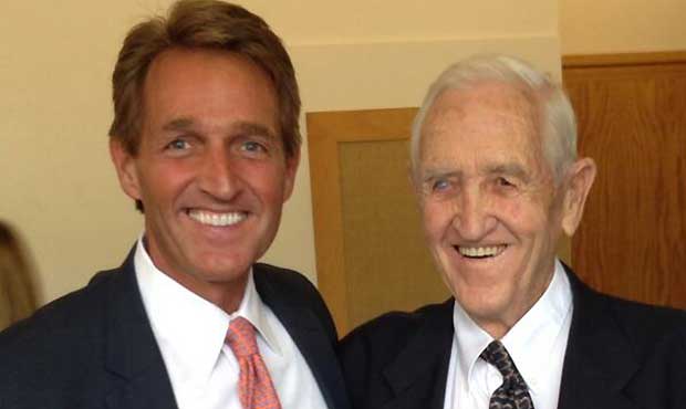 Father of Arizona Sen. Jeff Flake passes away at 85