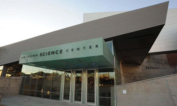 Arizona Science Center brings snow to downtown Phoenix