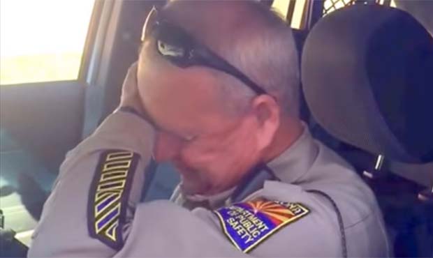 Arizona highway patrol officer makes emotional final call before retirement