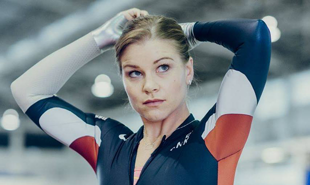 Skating champ sexually abused at 15 supports Arizona bill to aid victims