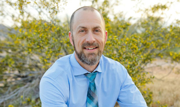 Gov. Doug Ducey picks new Arizona Department of Child Safety director