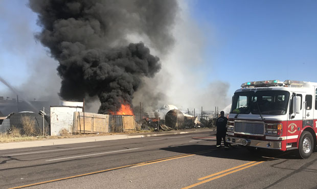 Central Phoenix fire produces black smoke visible for miles