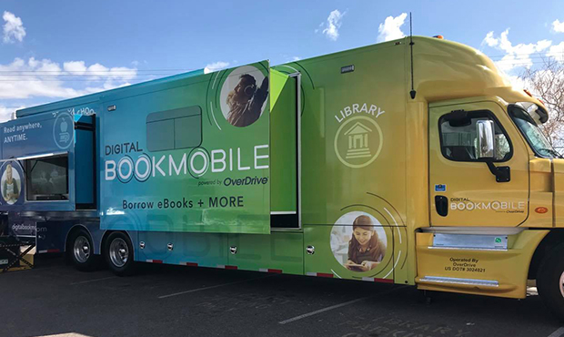 All aboard! Digital Bookmobile rolls into Valley libraries