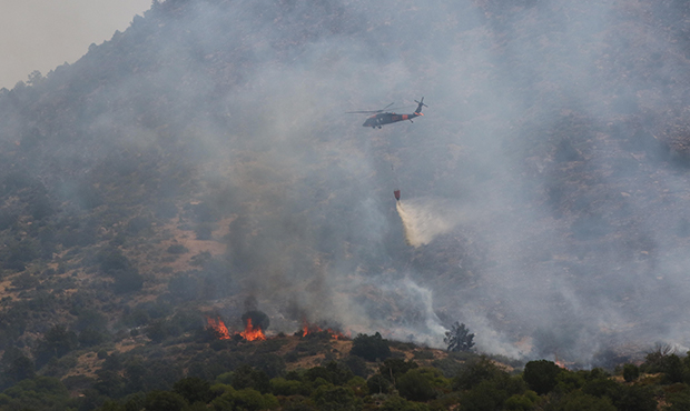 Fire crews continue to battle multiple wildfires across Arizona
