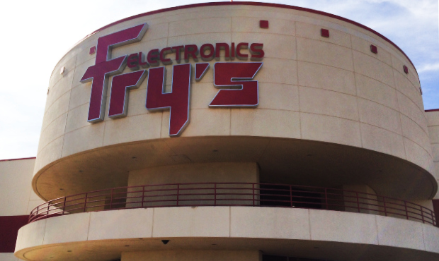 Fry's Electronics, with 2 Valley locations, goes out of business nationwide