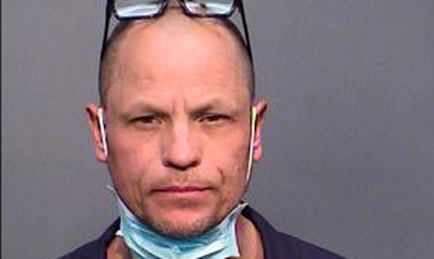 Arizona man with air rifle arrested on rooftop, allegedly threatened sister