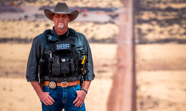 Arizona sheriff says video network launch won't interfere with his job ...