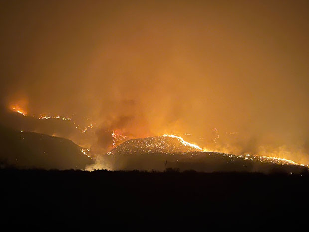 Pinnacle Fire causes evacuations in southeastern Arizona towns