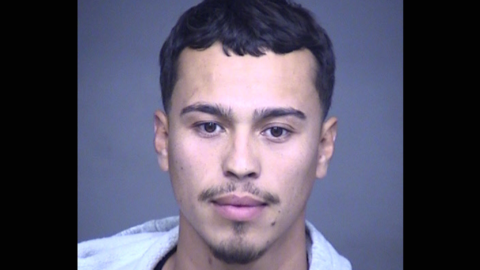 Suspect accused of shooting 3 people during street fight in Mesa