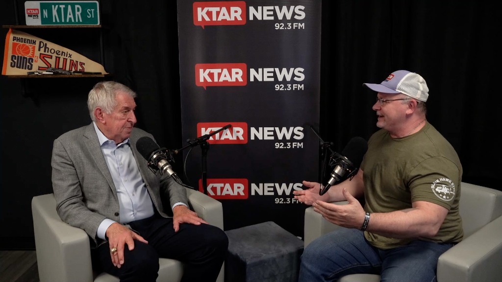 Amazing Arizonans: Valley sports legend Jerry Colangelo joins