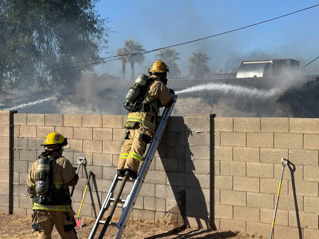 Phoenix house fire photos November 3 2023 - KTAR.com