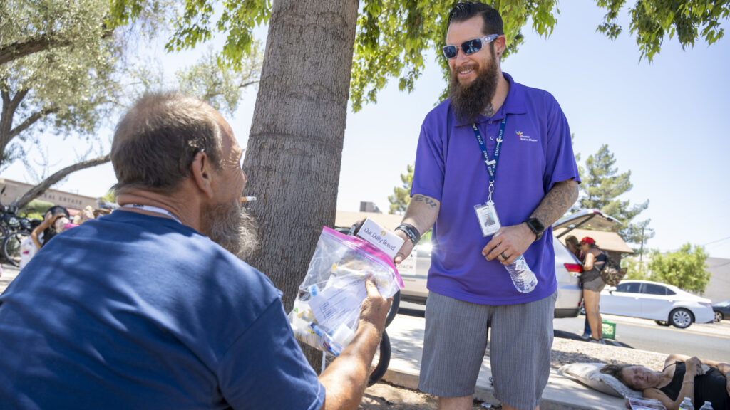 Phoenix Rescue Mission readies annual heat relief campaign - KTAR.com