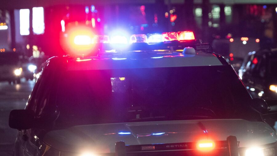 Missing woman was 1 of the 2 people found dead in car in Phoenix