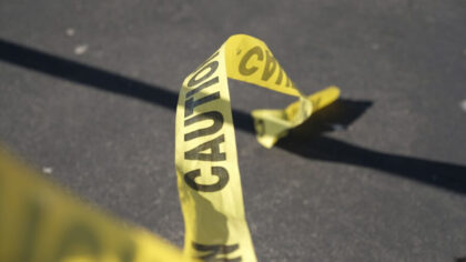 Man dead in shooting with woman at Phoenix intersection