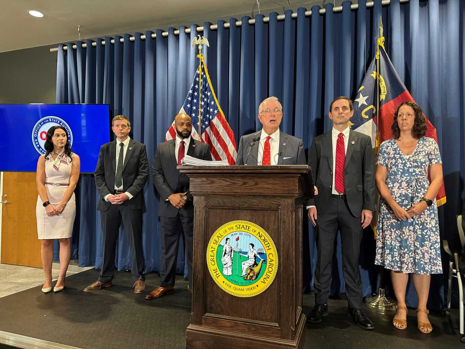 North Carolina DMV audit recommends reforms to reverse customer wait ...