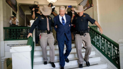 Texas megachurch pastor Robert Morris is free after 6 months in an ...